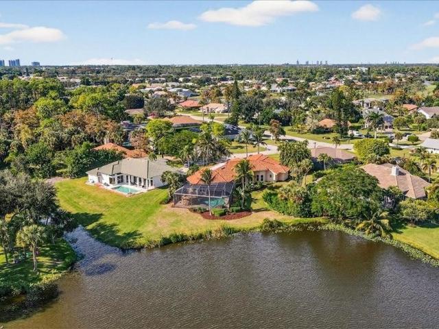 2203 Imperial Golf Co Boulevard, Naples, US, FL