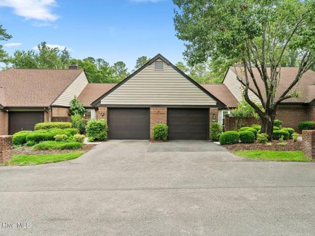2203 Jumpin Run Dr, Wilmington, NC 28403