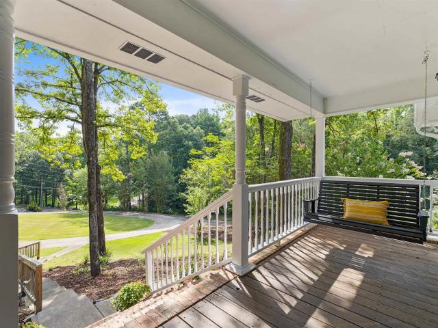 2203 Lakeside Drive