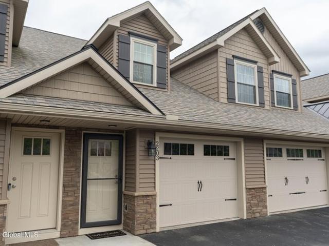 2203 Stone Bridge Dr, Ballston Lake, NY 12019