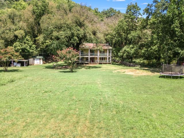 2203 Stones River Rd