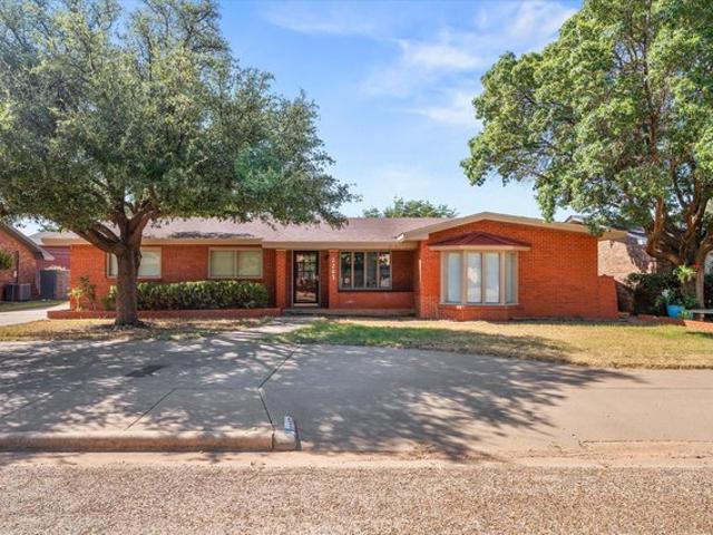 2203 S 5th St, Lamesa, TX 79331