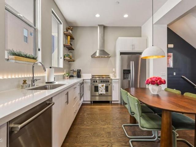 2203 Selig Dr, Los Angeles, CA 90026