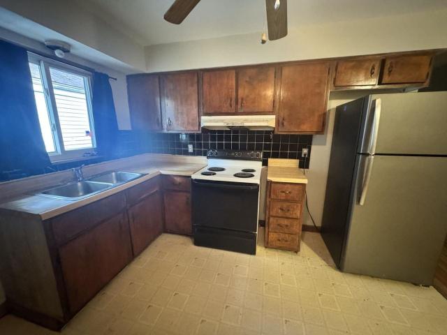 2203 2205 McGuffey Rd. 2 Bedroom Apartment for Rent at 2203 Mcguffey Rd, Columbus, OH 43211 South Linden