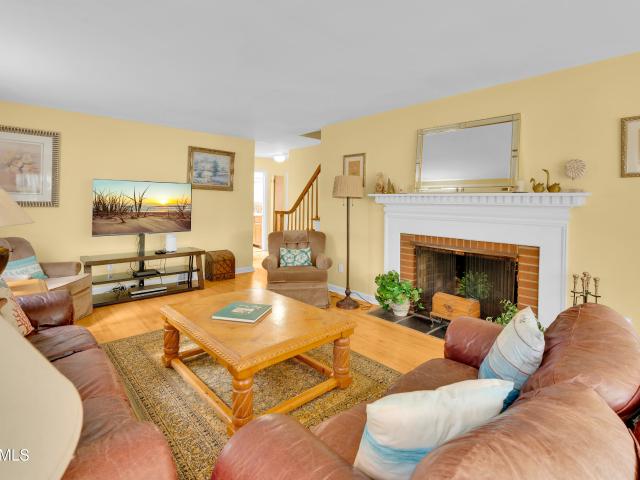 2203 3rd Ave, Spring Lake, NJ 07762 | MLS #22330