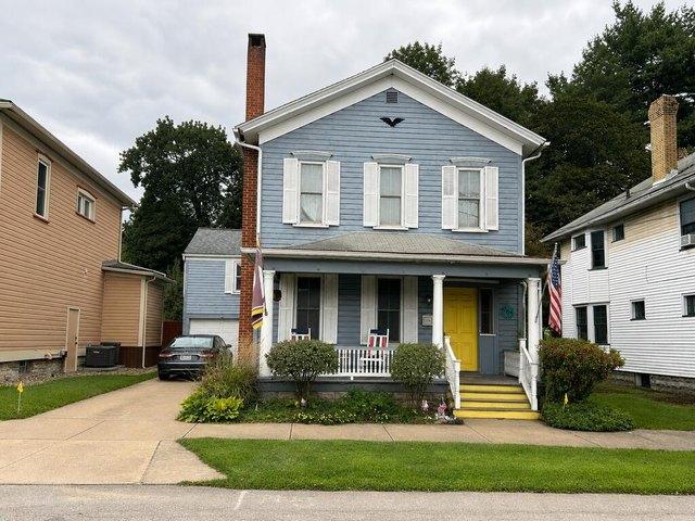220 14th St, Franklin, PA 16323