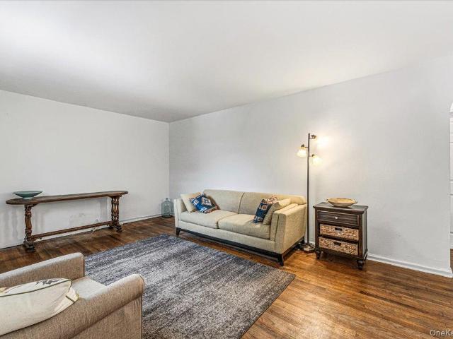 220 1 th Avenue 86A2