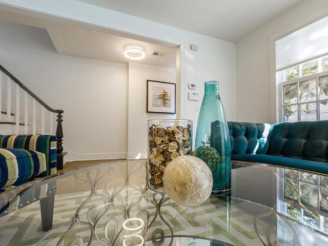220.5 3Rd St