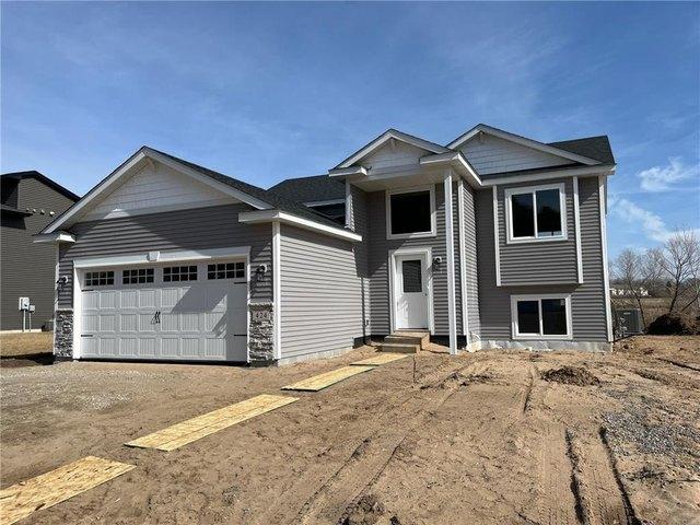 220 9th St SW, Rice, MN 56367