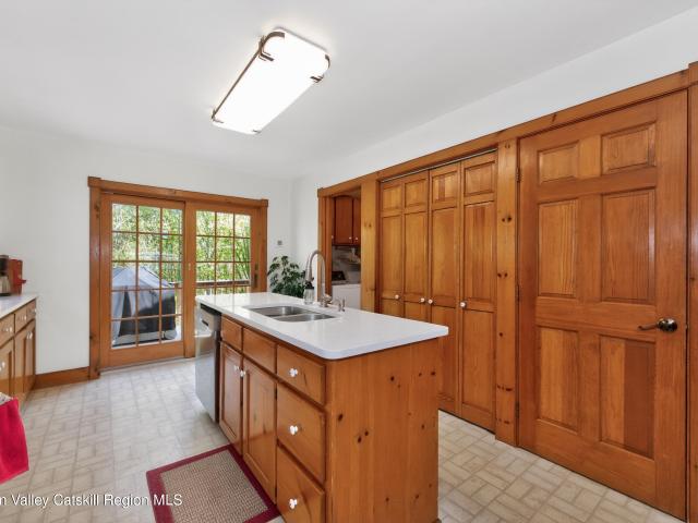220 County Road 401