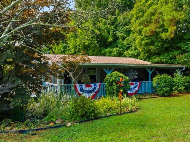 220 County Road 475