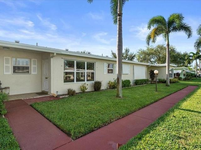 220 Country Ln Apt B, Boynton Beach, FL 33435