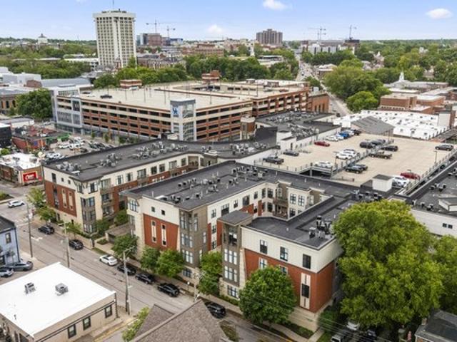 220 Cedar St Apt 402, Lexington, KY 40508