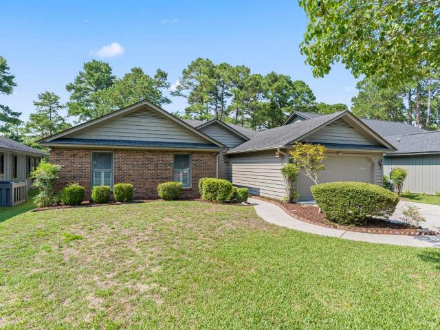220 Cedar Ridge Ln