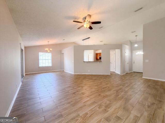 220 Chestnut Court