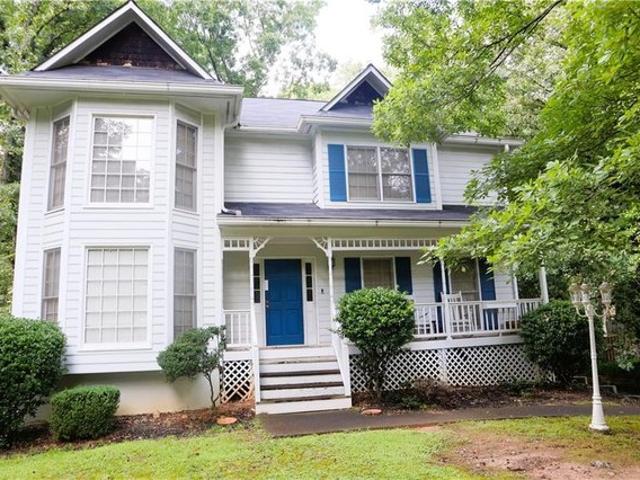220 Creekwood Trl, Fayetteville, GA 30214