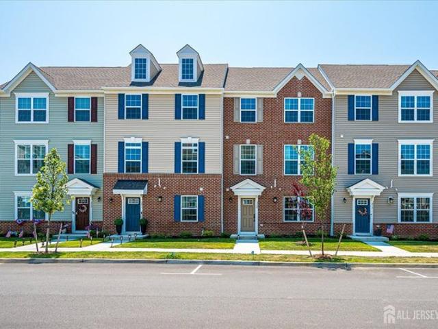 220 Anchor Way, Aberdeen, NJ 07721