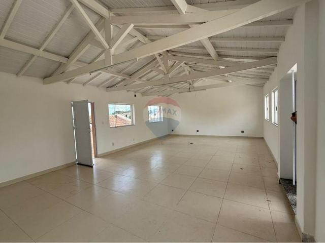 220 Área Útil Apartamento Alugar, 4 Dormitórios localizado em Centro, Bragança Paulista, São Paulo, 12900351 | Brasil