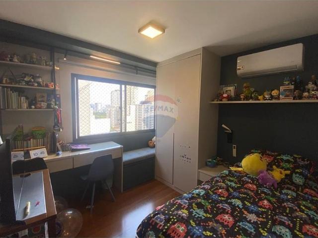 220 Área Útil Apartamento Alugar, 4 Dormitórios localizado em Perdizes, São Paulo, São Paulo, 05006010 | Brasil