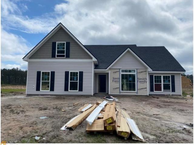 220 Bowline Ln, Kingsland, GA 31548