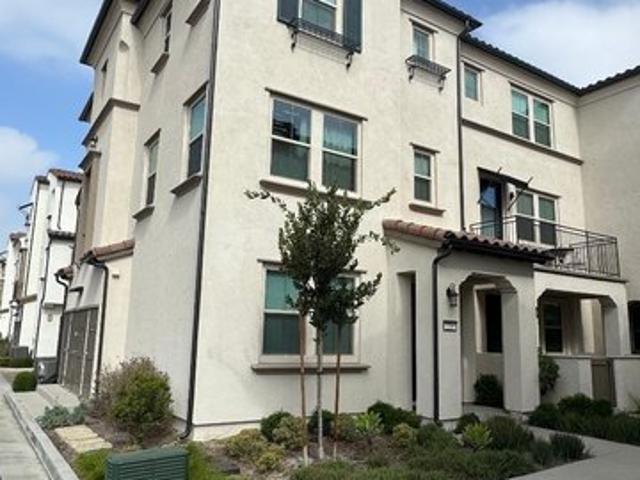 220 Babson Ct, Claremont, CA 91711