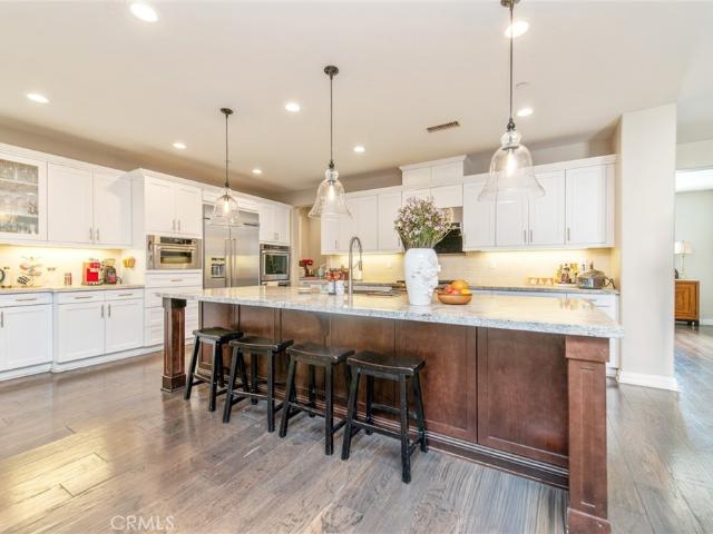 220 Barnes Rd, Tustin, CA 92782 | MLS #TR26142