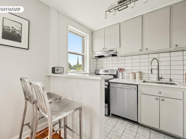 220 berkeley place 5j
