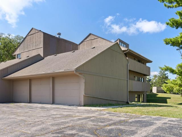 220 Bienterra Trail