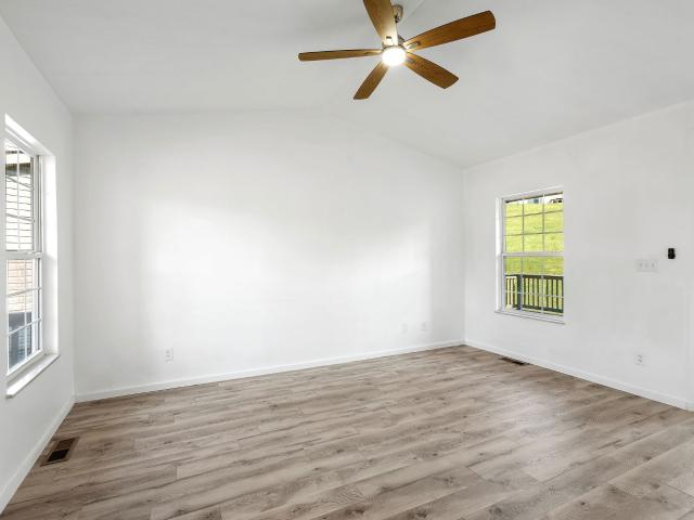 220 Brittany Park Cir