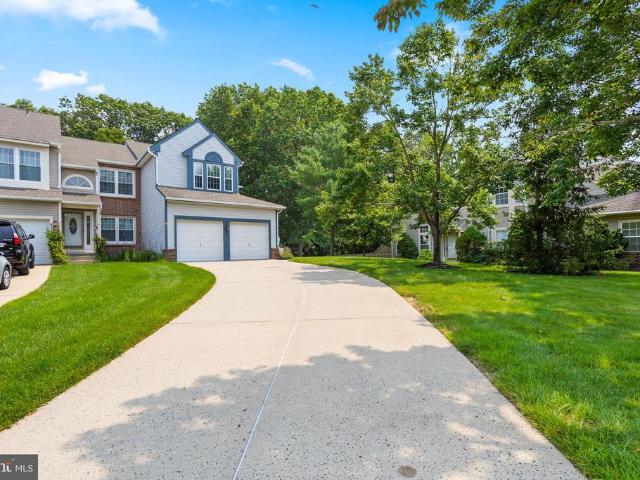 220 Bromley Place