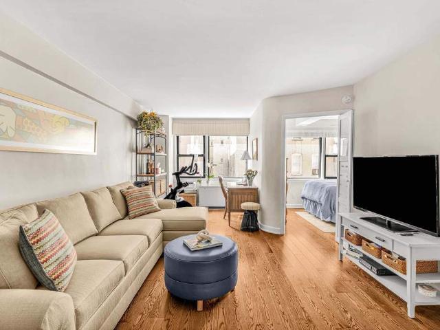 220 E 67th Street 6J