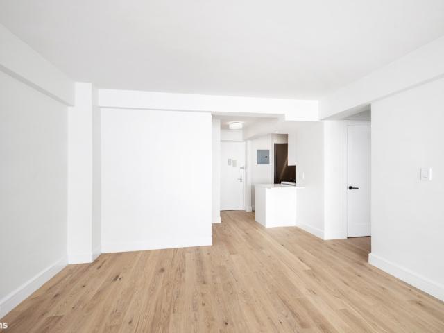220 E 67TH Street 3H