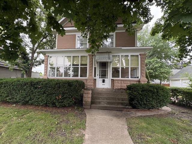 220 E Ave, Rochelle, IL 61068