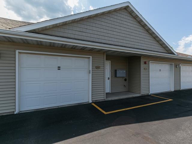 220 E Franklin Street # 204