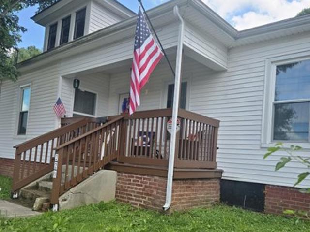 220 E Office St, Harrodsburg, KY 40330