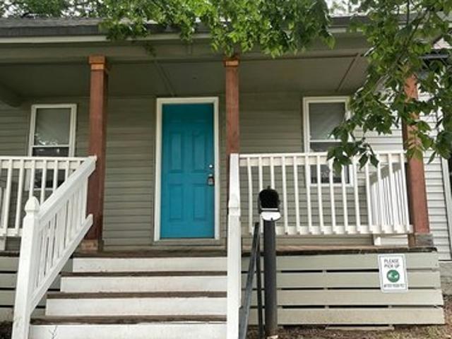 220 E Springer Ave, Guthrie, OK 73044