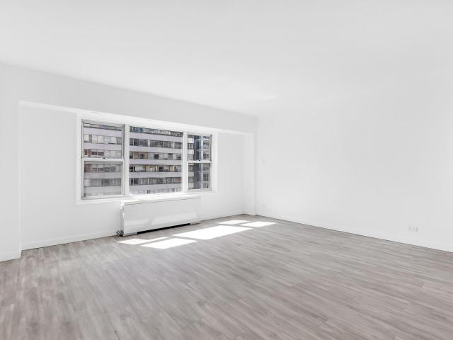 220 East 60th Street, New York, NY