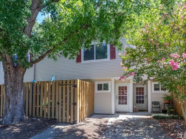 220 Elizabeth St Apt A3, Chapel Hill, NC 27514
