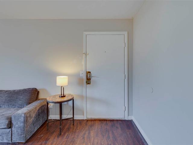 220 Elm Street 422