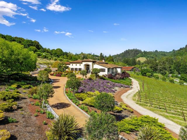 220 Falcon Hill, Santa Cruz, CA 95065 | MLS #ML82039 | Compass