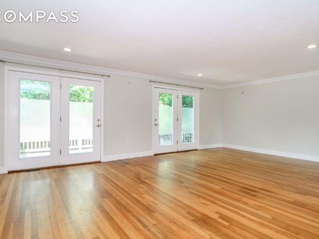 220 Kent St 220, Brookline, MA