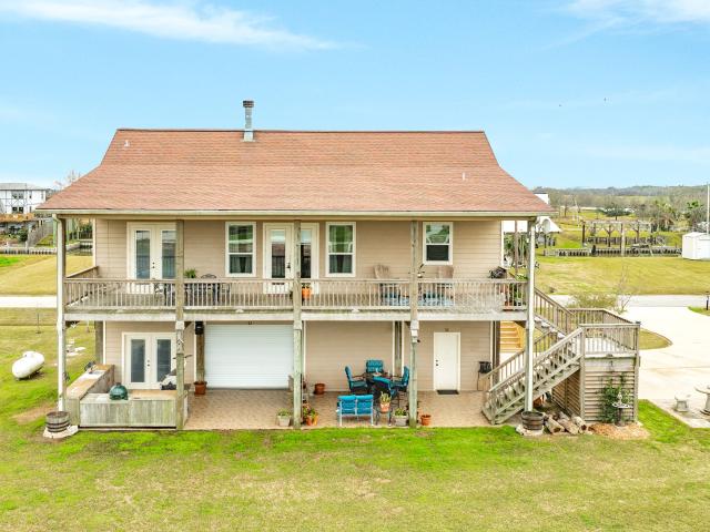 220 Kings Drive