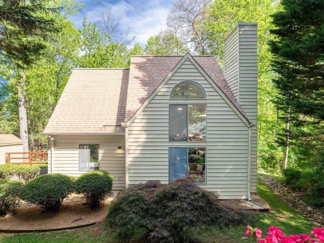 220 Homestead Ln, Charlottesville, VA 22902 | MLS #676061 | Compass