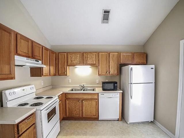 220 Harvest Way