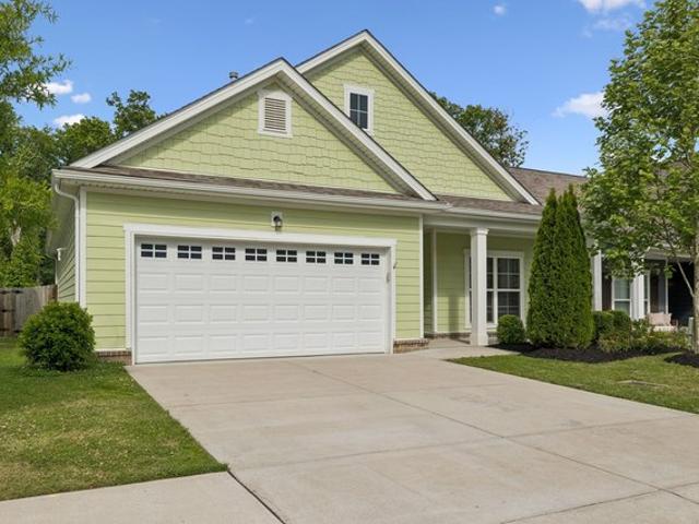 220 Hermitage Point Dr, Hermitage, TN 37076