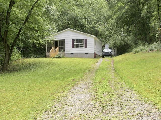 220 Hicks Circle
