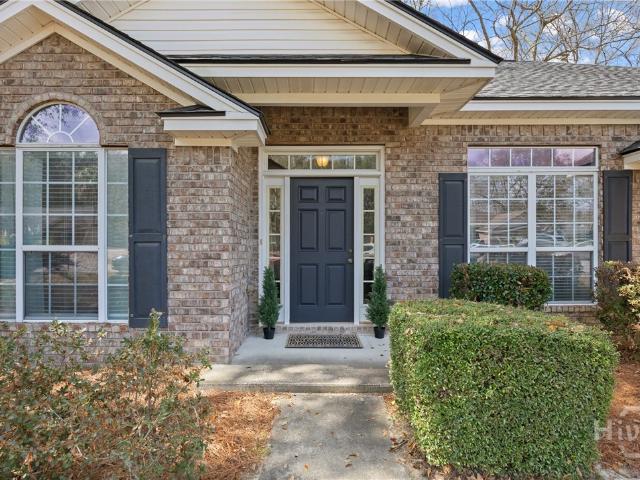 220 Joshua Circle