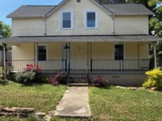 220 Jackson St, Glendale, SC 29346