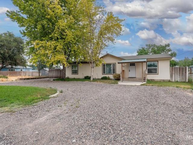 220 Oak St, Vale, OR 97918