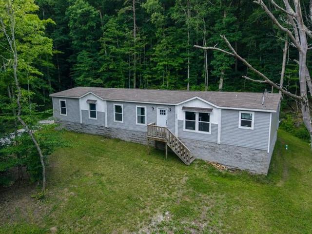 220 Long Branch Rd, Berea, KY 40403